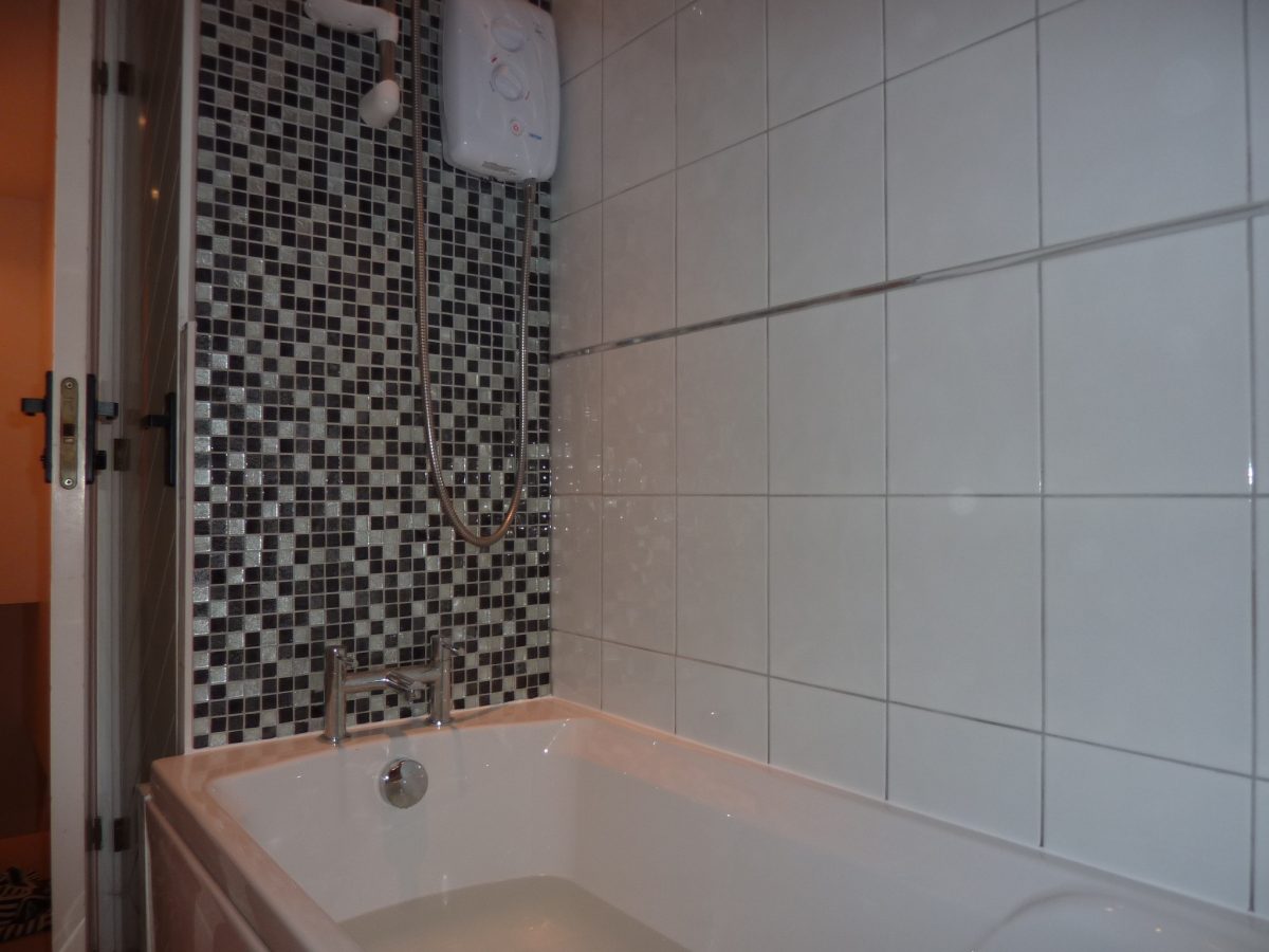 The RSS Tilemaster in use - RSS Tile Master